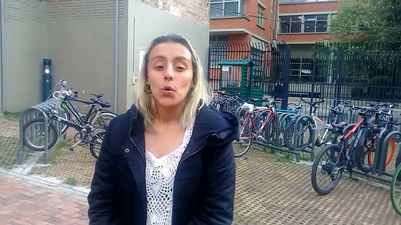 Entrevista a Sara Parra - YouTube