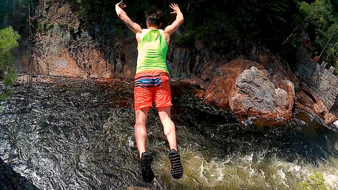 60FT CLIFF JUMP - YouTube