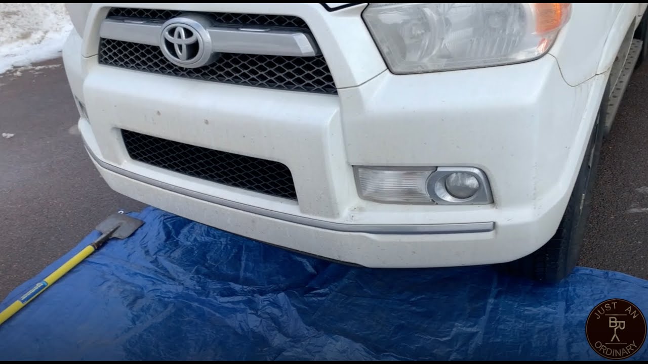 How to change a signal light in a 2010 to 2013 4Runner - YouTube