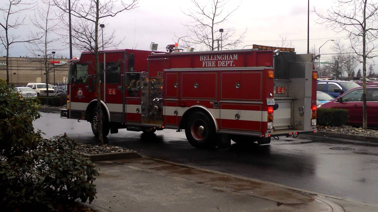 Bellingham Fire Engine & Ambulance Leaves 貝靈漢消防車與救護車離開 - YouTube