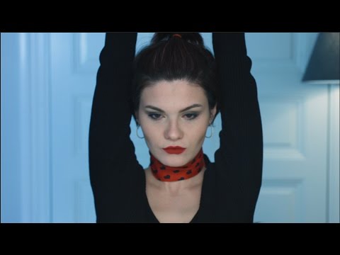 Kırmızı Ruj Nasıl Seçilmeli ve Uygulanmalı