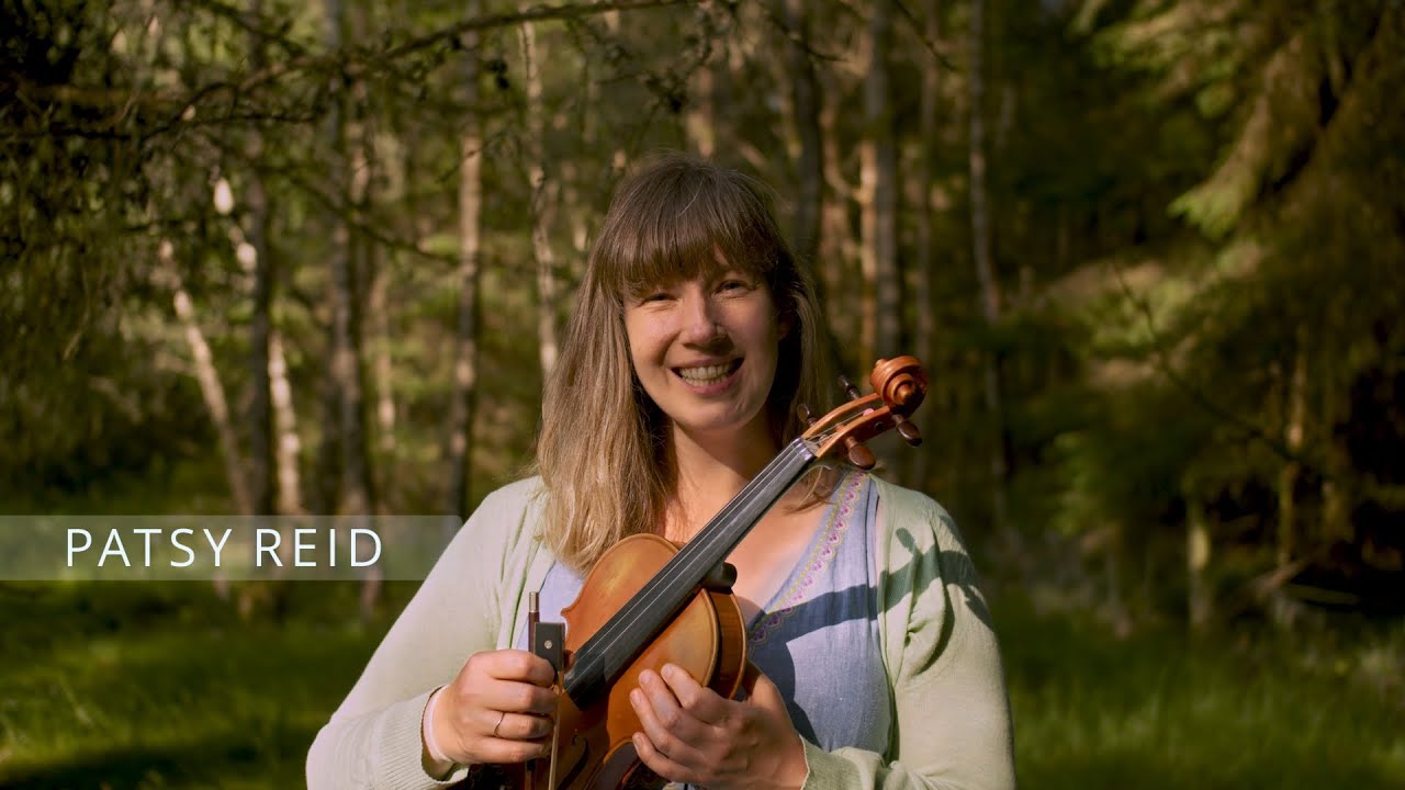 Tunes at Minkie Moss by Patsy Reid - YouTube