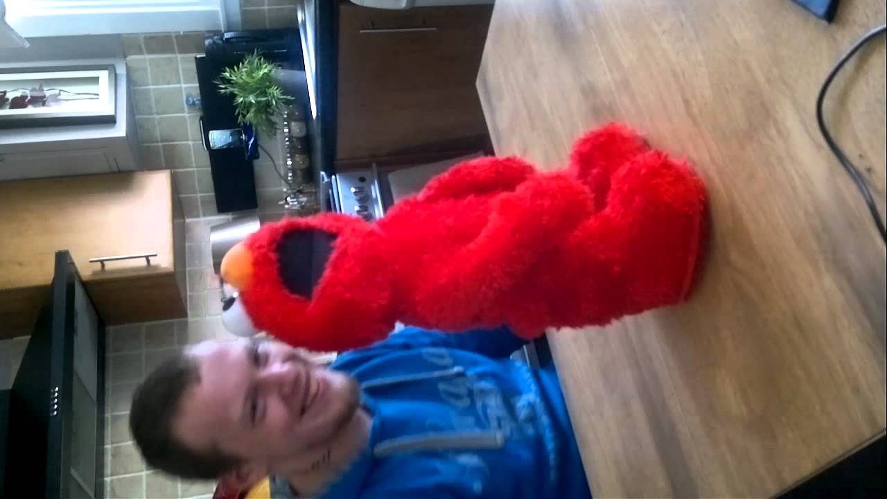 laughing elmo - YouTube