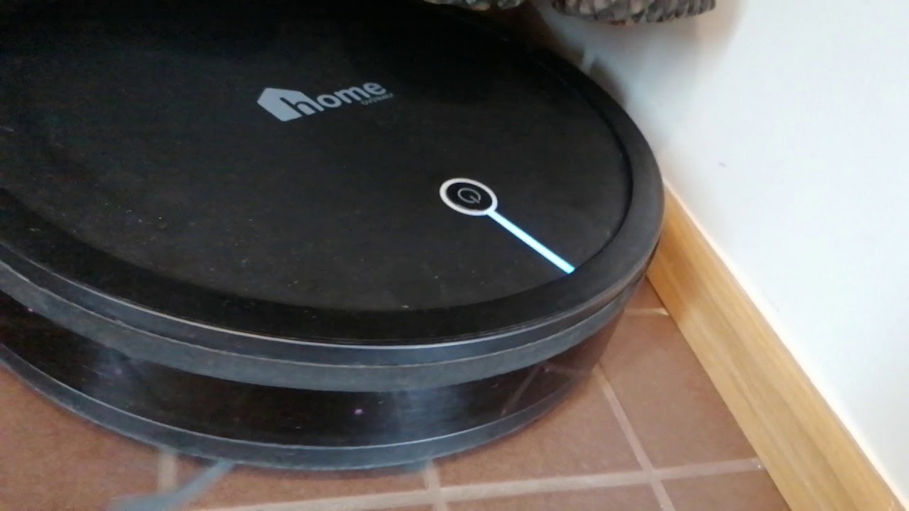 Robot vacuum cleaner vs LEGO - YouTube