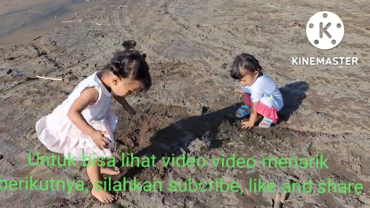 Bocil main di Pantai Gua Manik (sebelah barat), Donorojo, Jepara - YouTube