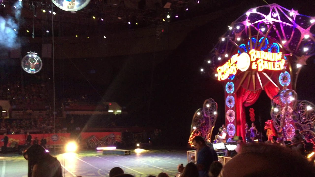 Ringling Bros. and Barnum & Bailey presents Legends - Opening Fort ...
