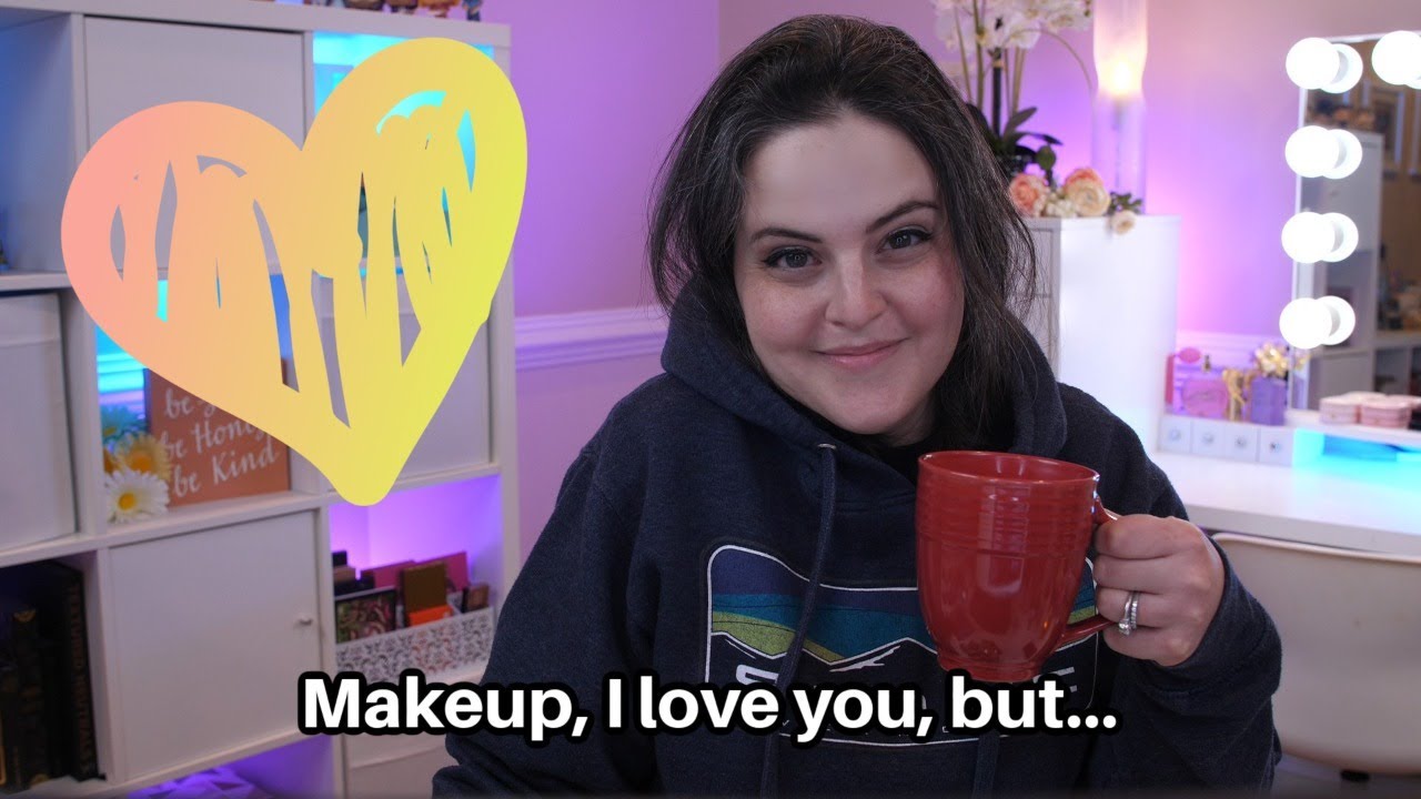 LIVE CHAT - Is there makeup that works for EVERYONE? - YouTube