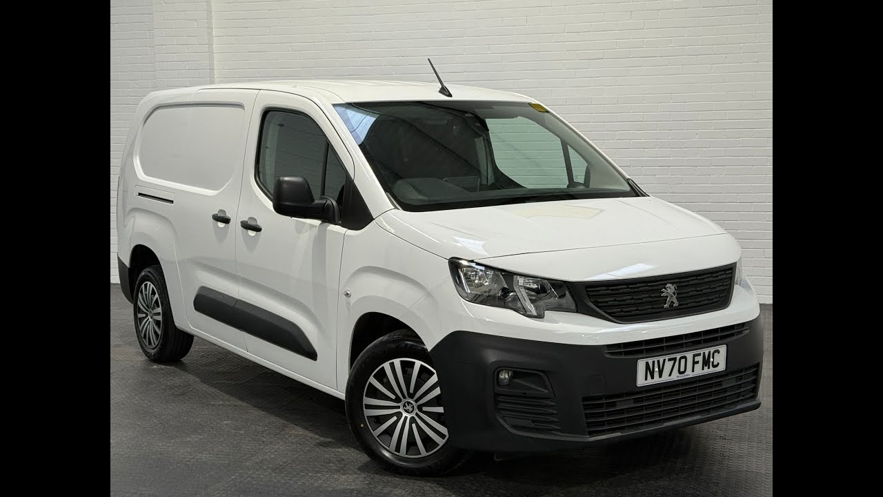 Peugeot Partner Crew Van - YouTube