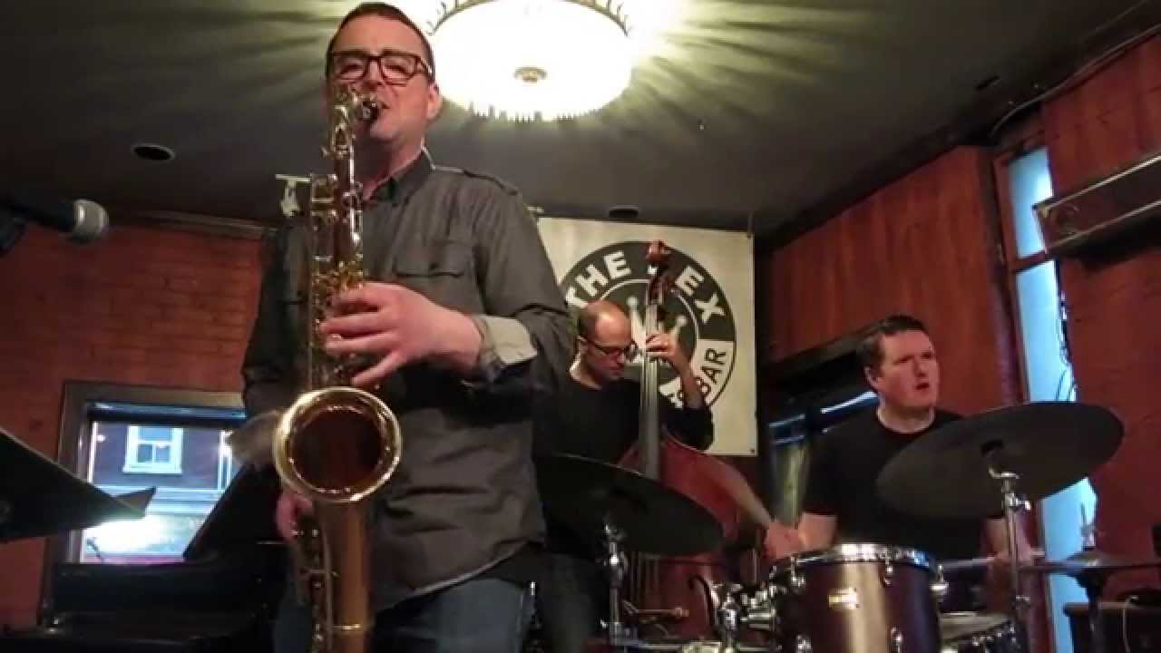 Morgan Childs Trio: Bernie's Tune ( Bernie Miller) - YouTube