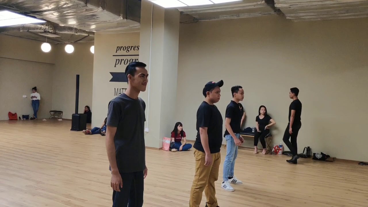 Pageant Catwalk Training - Vol 1 - YouTube