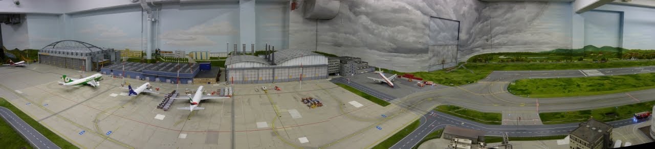 Biggest HO scale airport of the world at MiWuLa, Hamburg, Germany, 14-1 ...