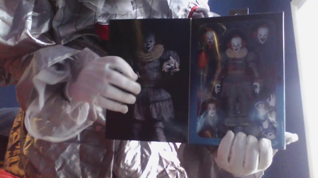 NECA IT chapter 2 Pennywise action figure - YouTube