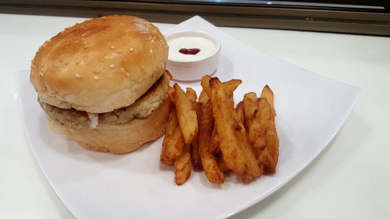 Easy and Juicy Chicken Burger Restaurant Recipe | Street Food Of ...