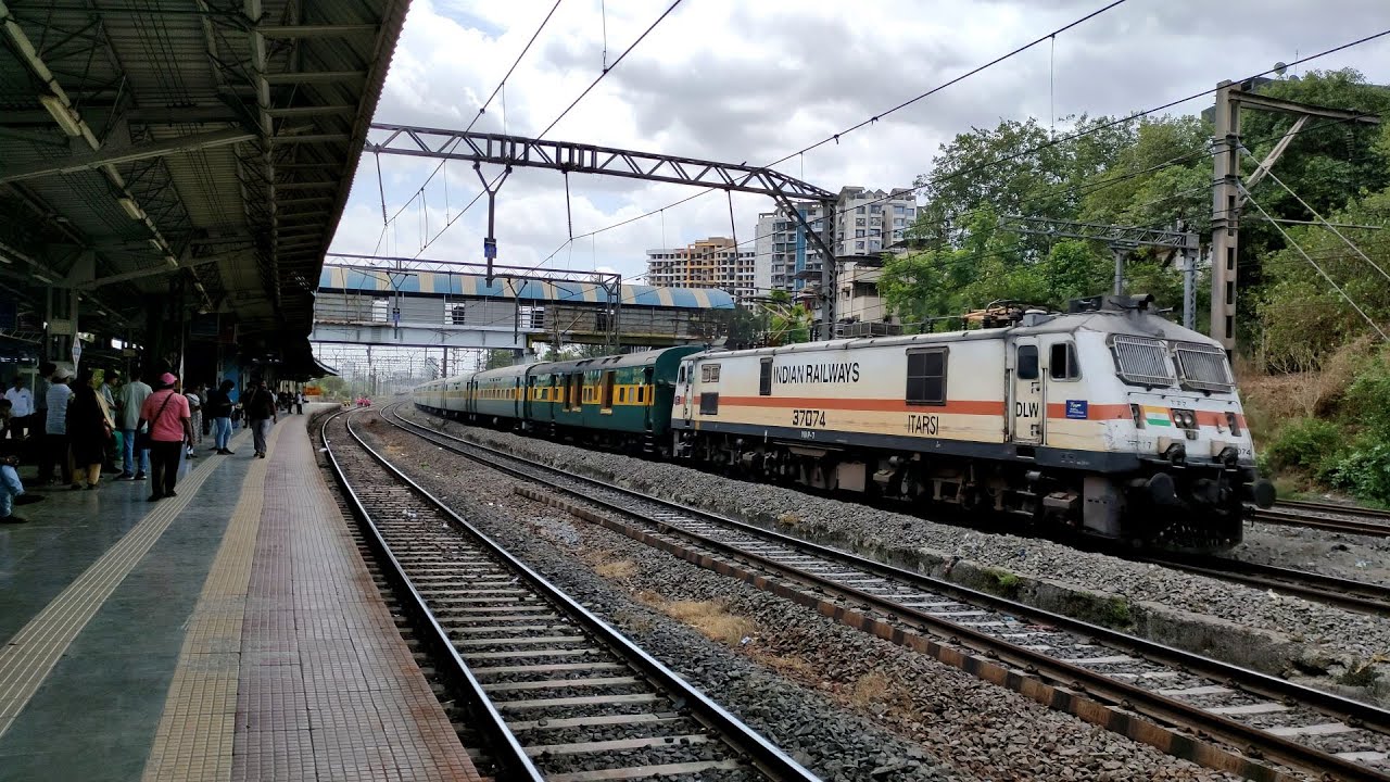 ET WAP7 at the helm of Poor man's chariot ~ Garibarath Express - YouTube