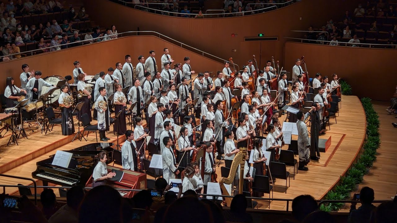 Peng Peng Gong: Chinese Painting Symphony - YouTube