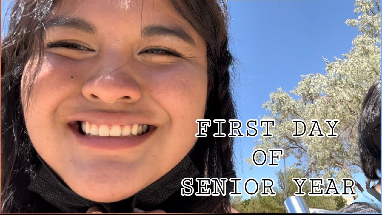 FIRST DAY OF MY SENIOR YEAR!!!! (Mini school vlog) - YouTube