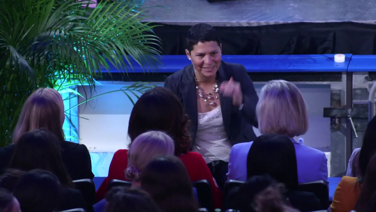 Magie Cook's Story - YouTube