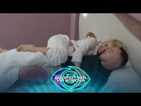 Dolce dhe Edi lojëra, puthje dhe përqafime në shtrat!