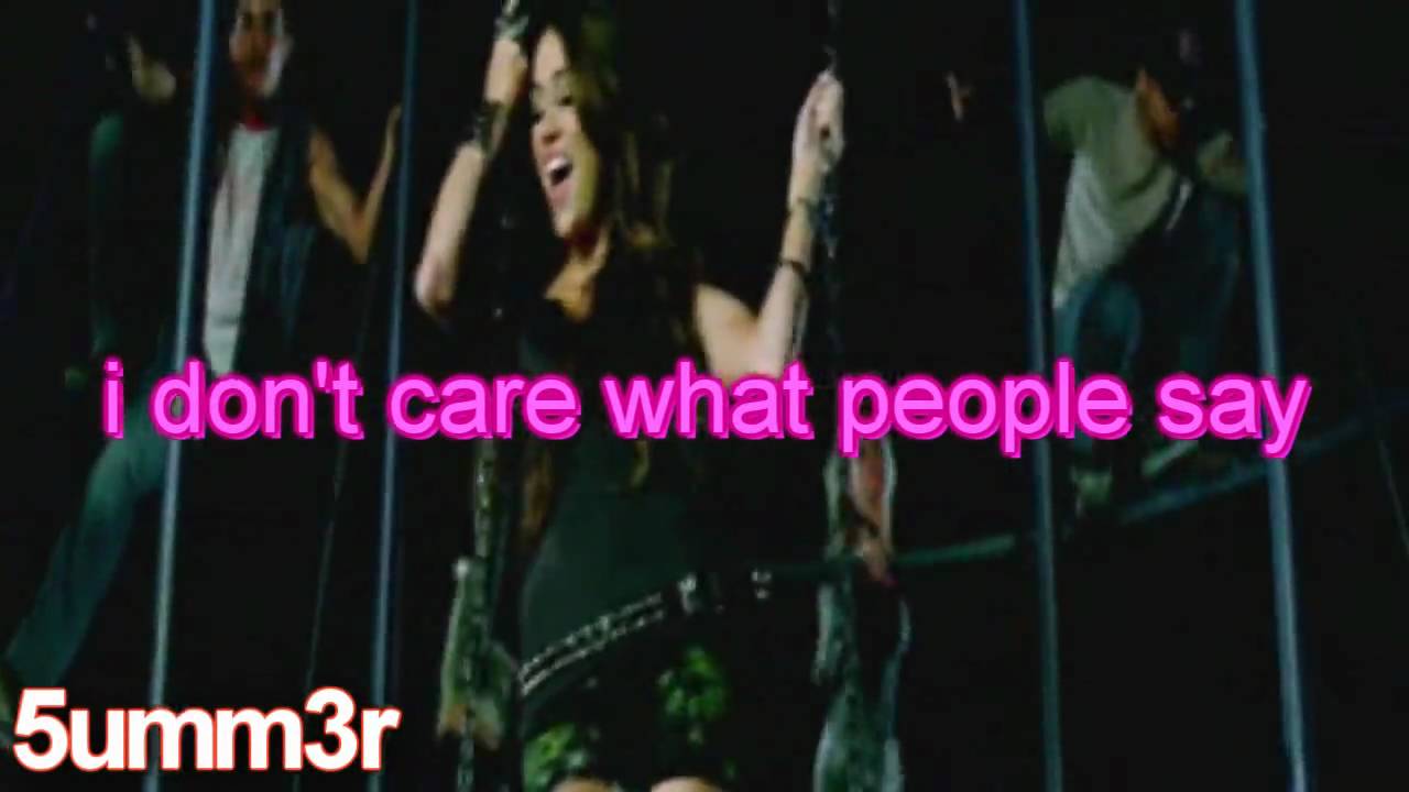 Miley cyrus and travis - YouTube