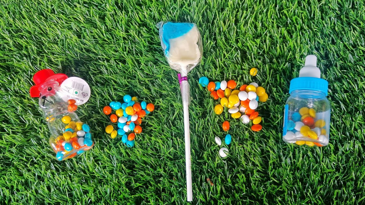 Surprise Open the Choco Bean Toffee - YouTube