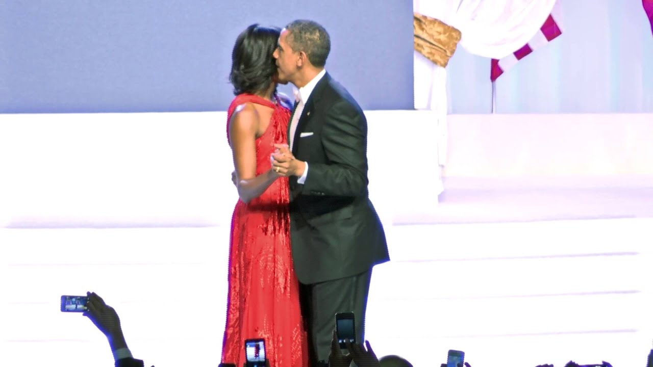 President Obama and First Lady Michelle Obama Dancing at Inaugural Ball ...