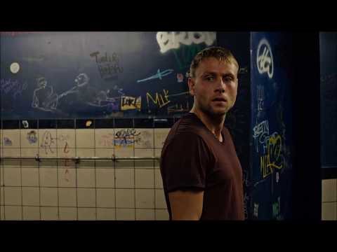 (Sense8) Wolfgang and Kala talking in bathroom