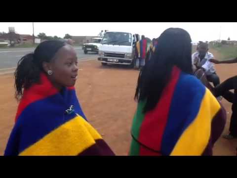 Icude (Ndebele Coming Off Age Ritual) explained. - YouTube
