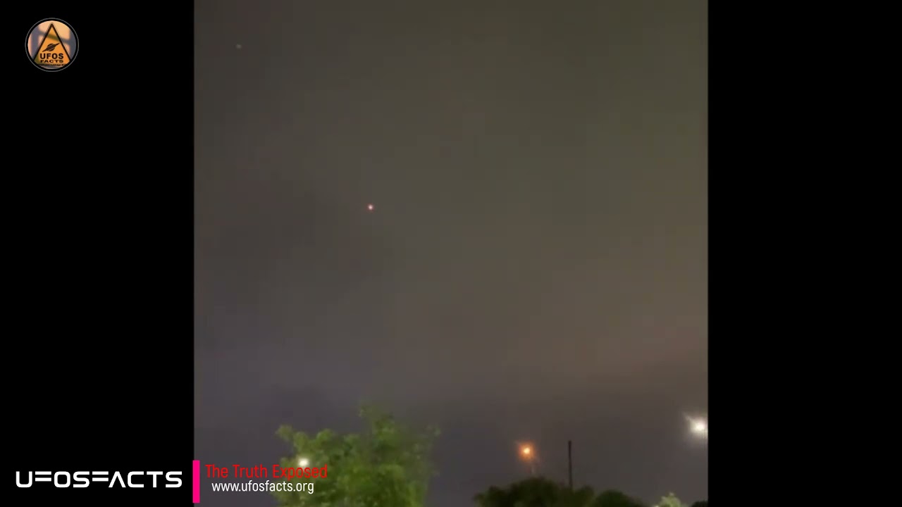 UFO over Lockheed Martin – Fort Worth - YouTube
