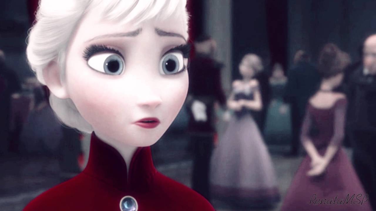 Elsa VS Anna // The boy is mine - YouTube