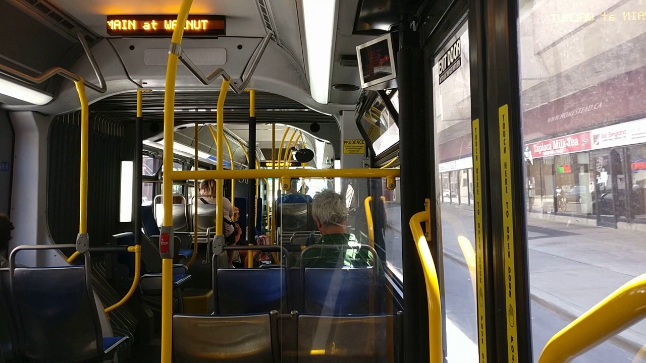 Hamilton Xcelsior 60-ft bus - YouTube