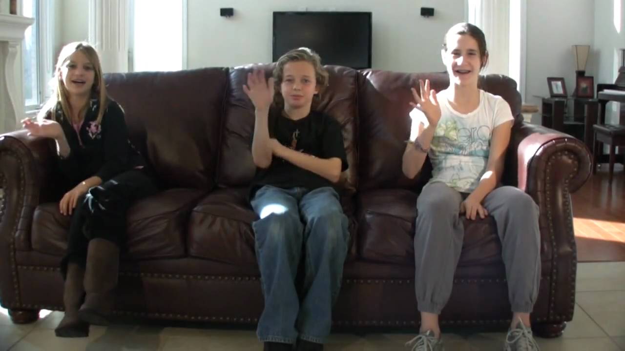 Kid Actor - Cartoon Voice Overs - Cool Kids Acting Interview - YouTube