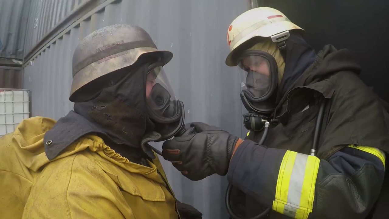 2017 - Brandübungsanlage - Freiwillige Feuerwehr Voerde - YouTube