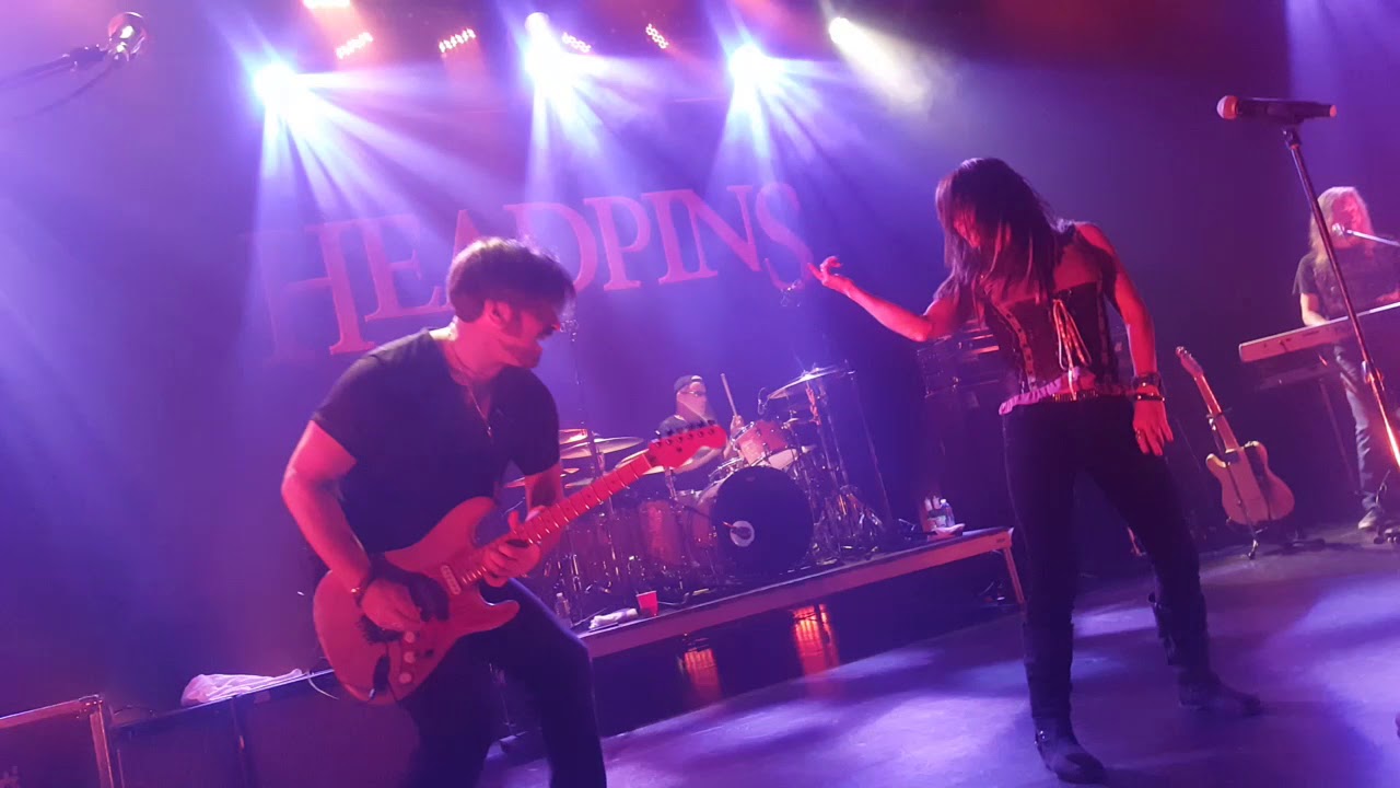 HEADPINS _ BREAKIN DOWN - 23 AOUT 2018 - YouTube