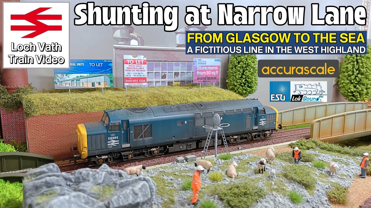 00 gauge layout : Shunting at Narrow Lane - YouTube