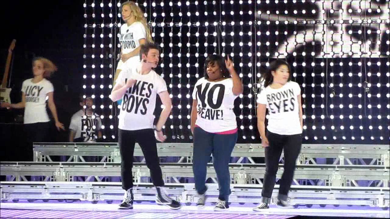 Glee Live - Born This Way - YouTube