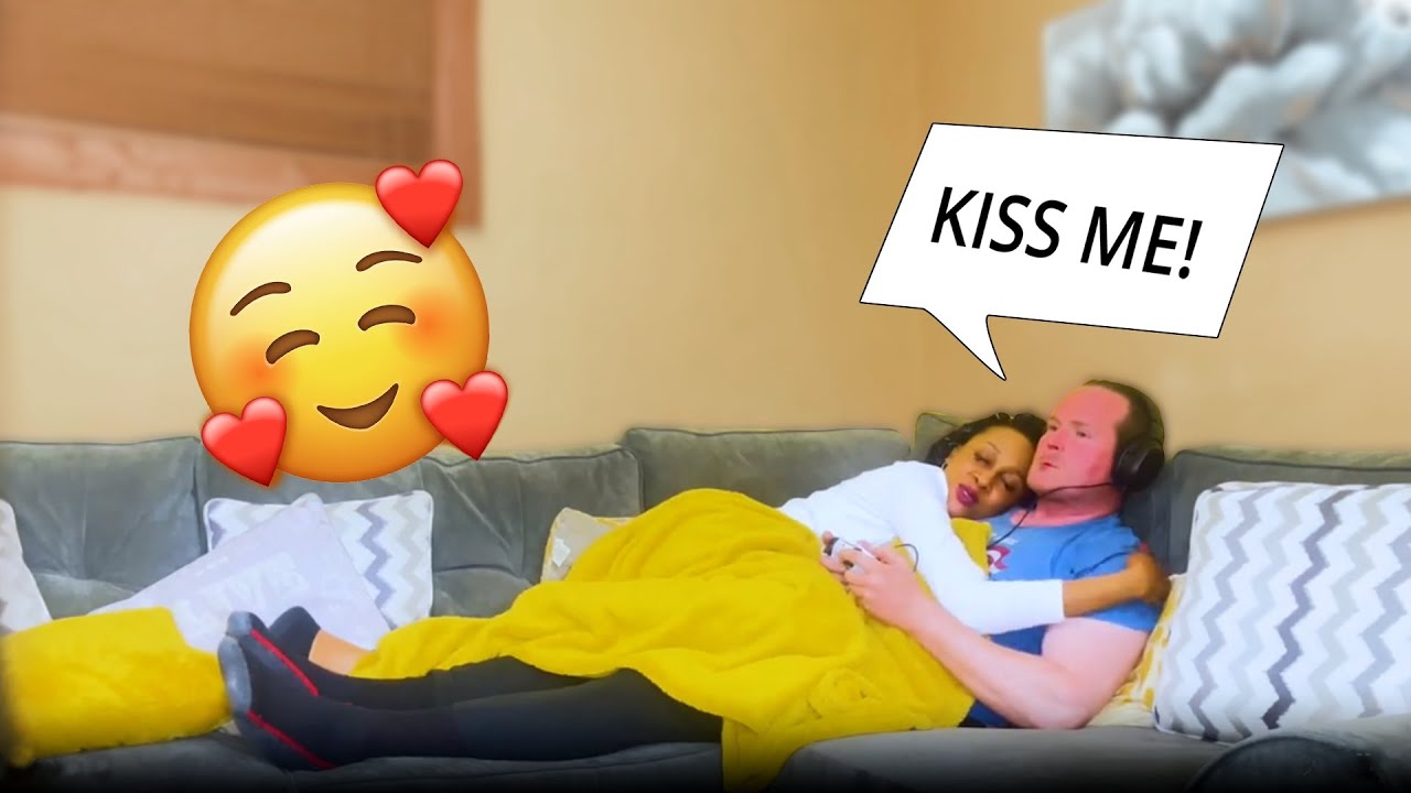 RANDOMLY CUDDLING MY HUSBAND AFTER AN ARGUMENT TO SEE HOW HE REACTS ...