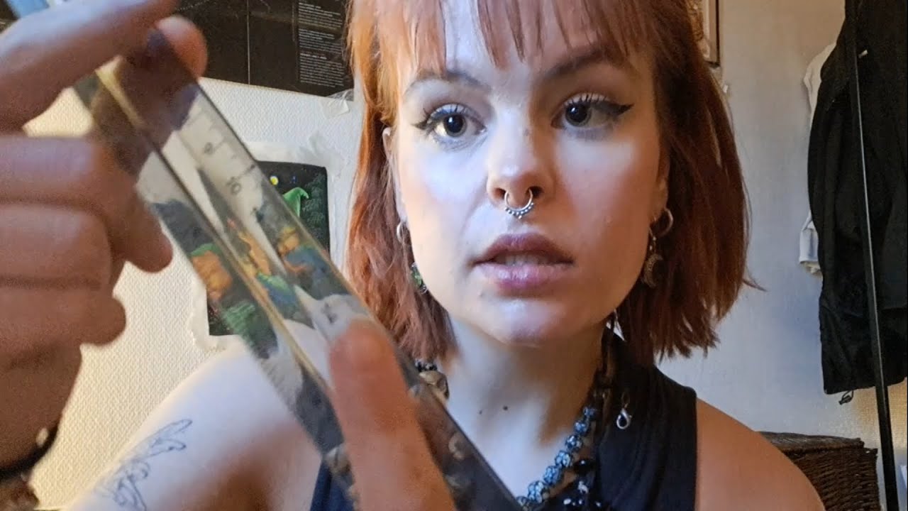 ASMR suomi lofi höpöttelen ja teen mun lempi triggereitä :) personal ...