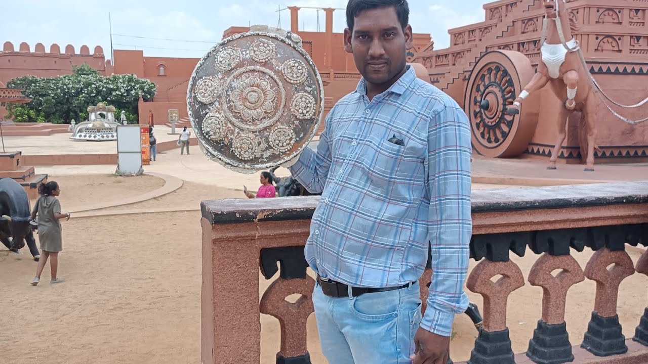 Bahubali set. #film #ramojifilmcity - YouTube