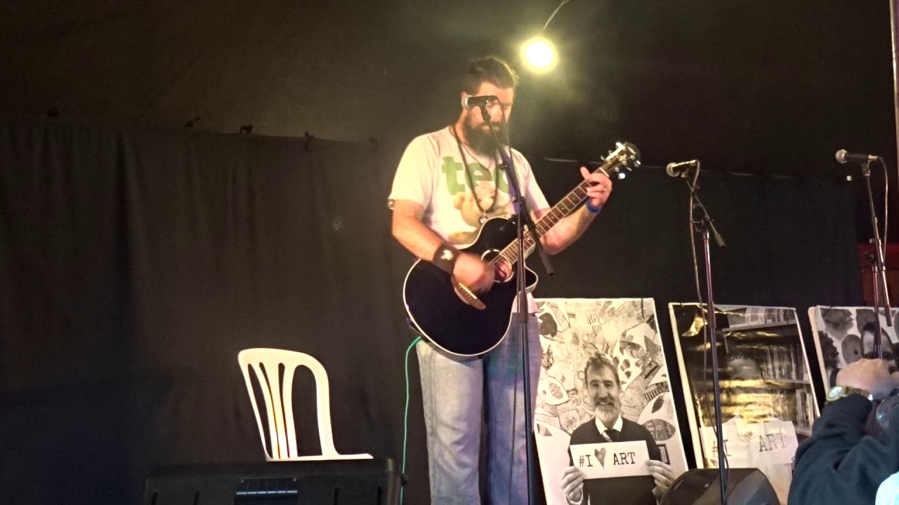 Chris Pearson "Push" live at Wychwood Festival 2019 - YouTube