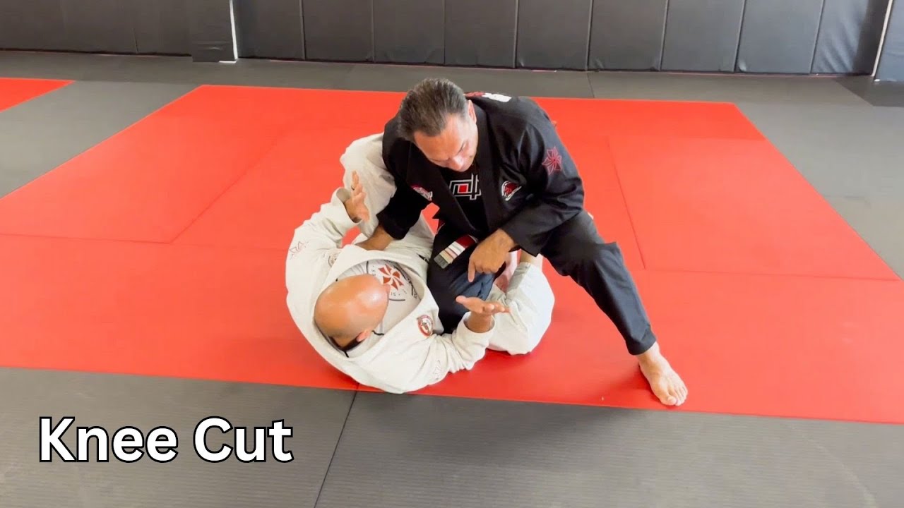 BJJ Move of the Month: Knee Cut - YouTube