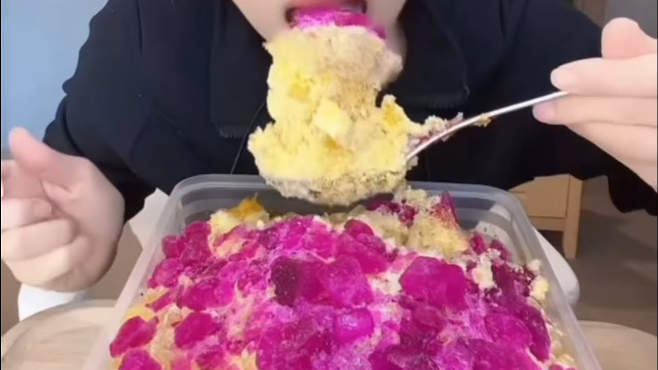 THIN ICE CHIPS, SHAVED ICE, ICE EATING - YouTube