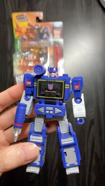 【TFキングダム】 KD EX-11 サウンドウェーブ - YouTube