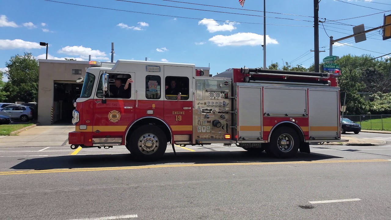 PFD Engine 19 Responding - YouTube