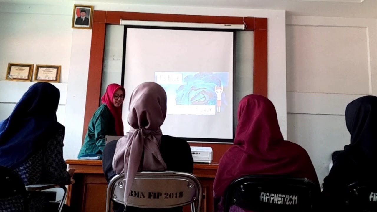 14. Naila Furaifisha (1107623070) // English final exam (teach speaking) - YouTube