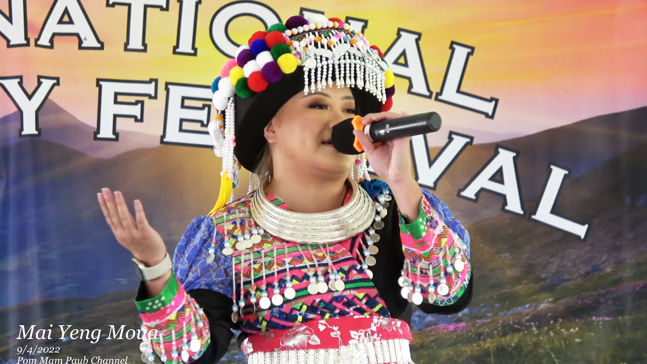 Mai Yeng Moua / Hmong Oshkosh 2022 - YouTube