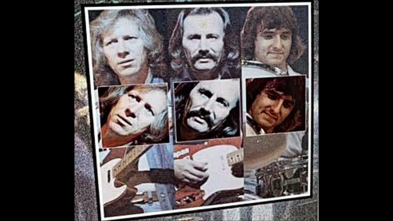 The Ventures On Stage '75 〜 10番街の殺人 / 君といつまでも (1975 Album Original Record Version) - YouTube