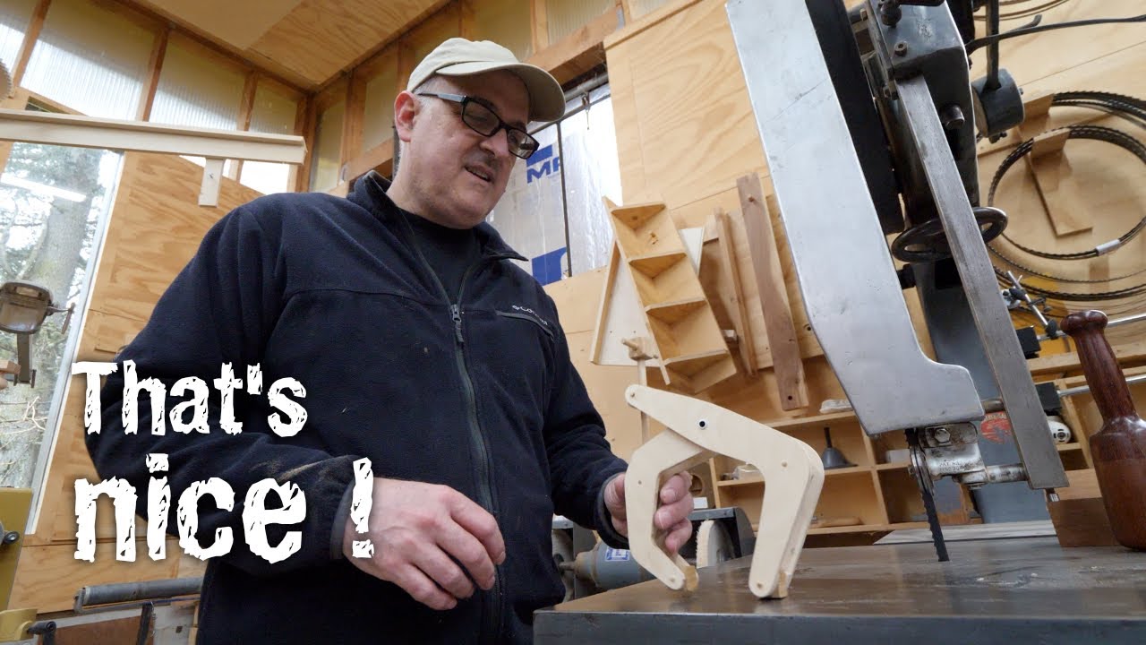 Un petit serre joint pour Frank Howarth - YouTube