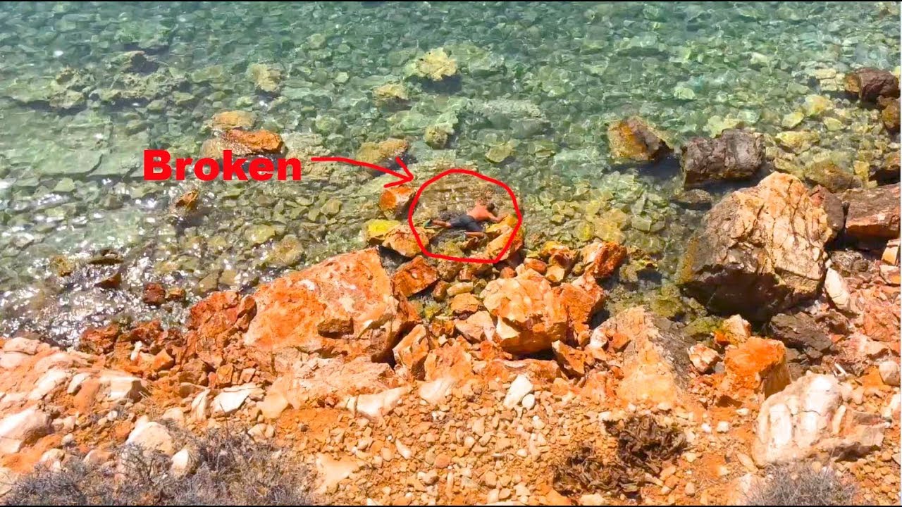 Cliff jumping gone bad - YouTube