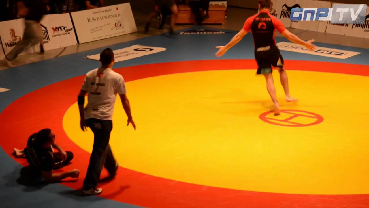 DGL Finale 2013: Nicolas Penzer (Stuttgart Muchachos) vs. Martin Vath ...