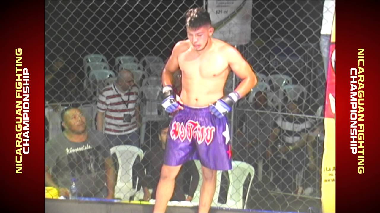 NFC30 | Álvaro Vargas vs Jonathan Arguello - YouTube